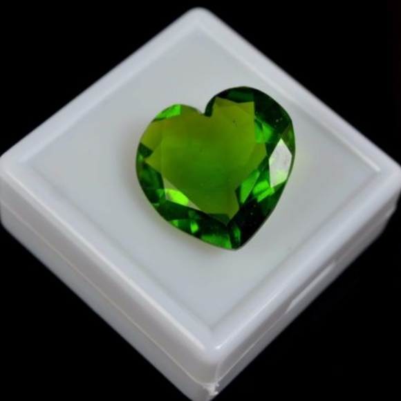 Jewelry | 2385 Ct Green Tektite Moldavite | Poshmark